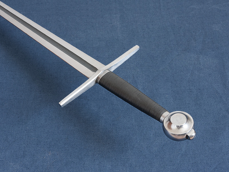 New Page 1 [www.armabohemia.cz]